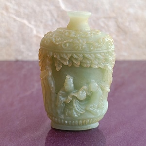 1900-30s Jade Chinese Hand Carved Perfume Bottle, Green Jadeite Carved ...