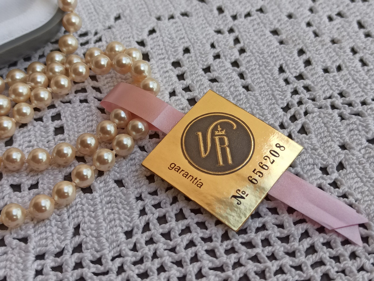 Pearl Velina Reina Necklace, Velina Reina Pearl, White Pearl Necklace ...
