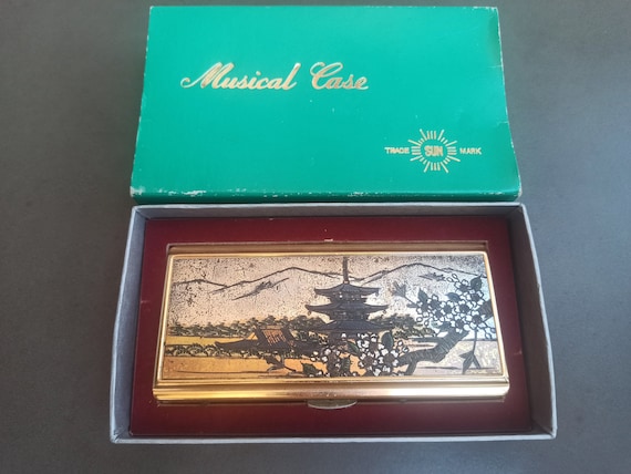 Vintage 1970 Musical Cigarette Case, Musical Cigarett… - Gem