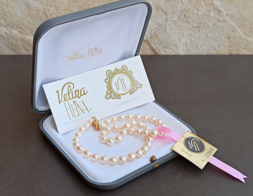 Pearl Velina Reina Necklace, Velina Reina Pearl, White Pearl Necklace ...