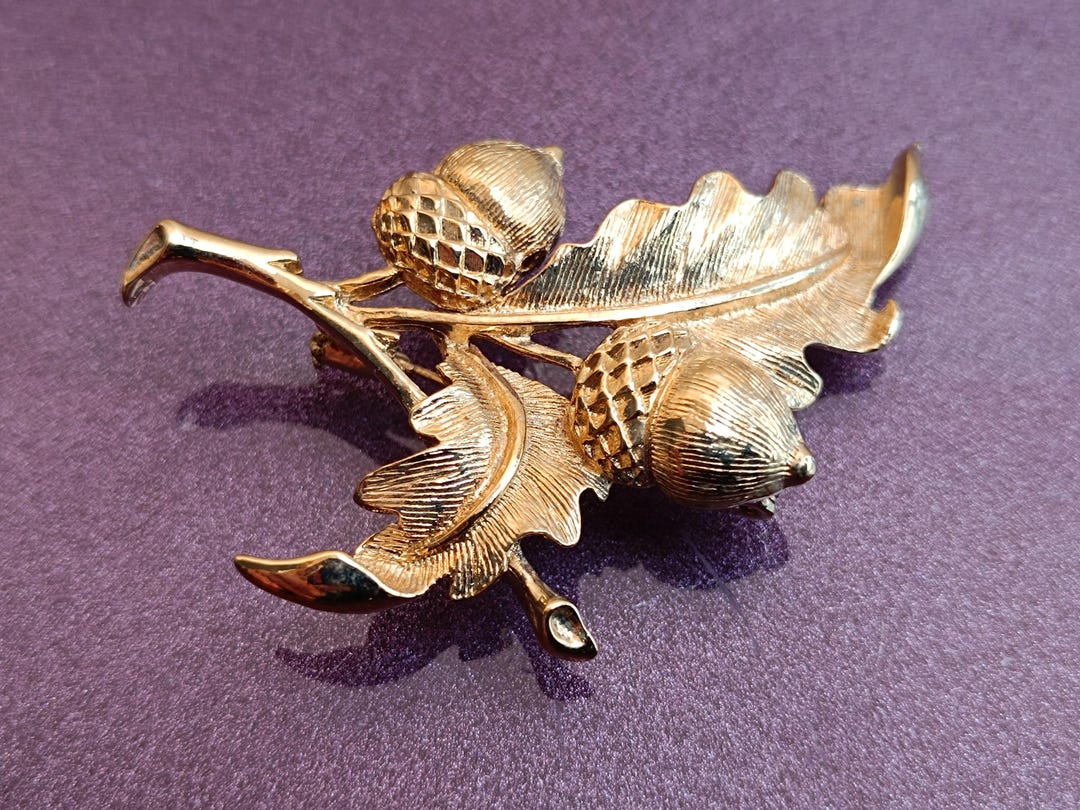 1970s Gold Filled Oak Leaf and Acorns Brooch, Acorn Brooch, Vintage Oak ...