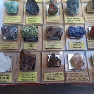 Vintage Mineral Set 28, Rough Crystals, Antique Gemstone Set, Raw ...