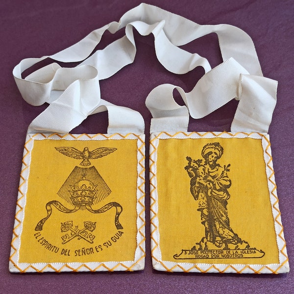 Antique Scapular - Etsy