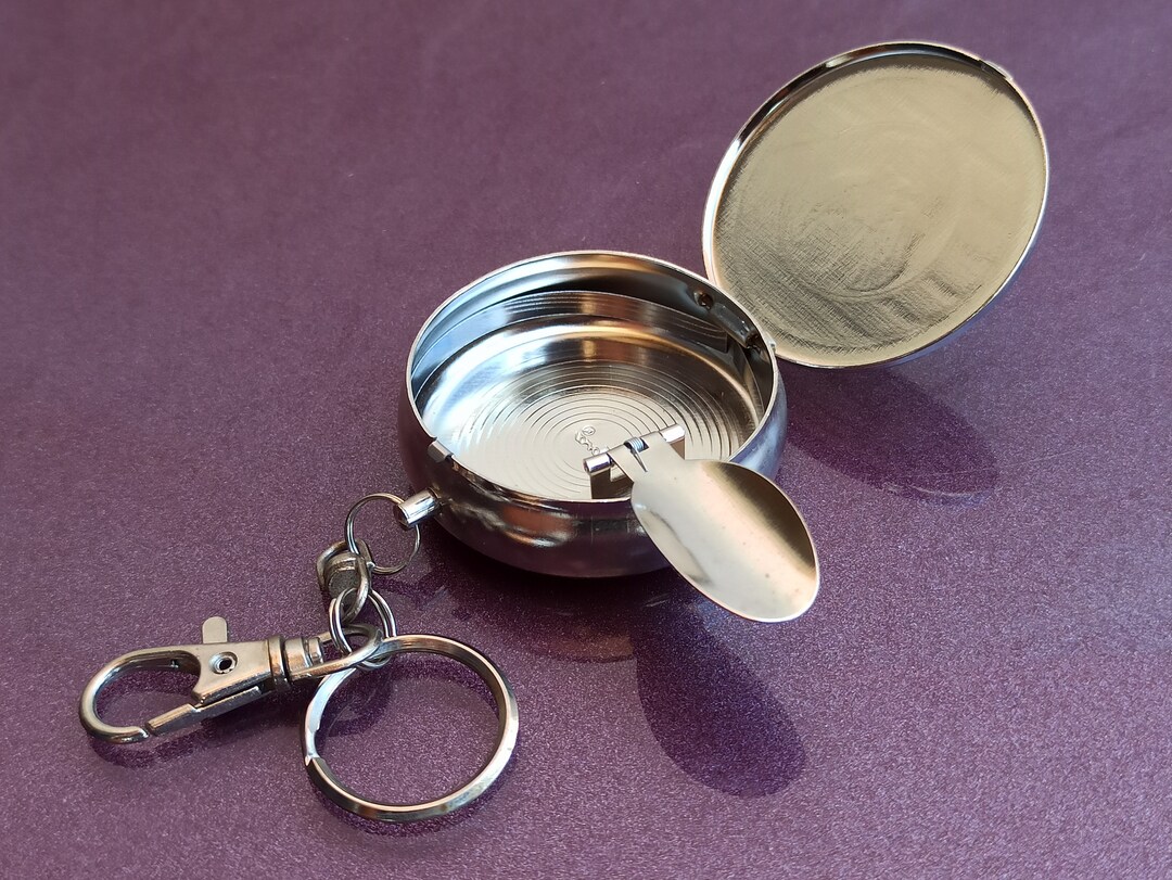 DORA Keychain Ashtray, Metal Ashtray With Eagle, Vintage Eagle Ashtray ...