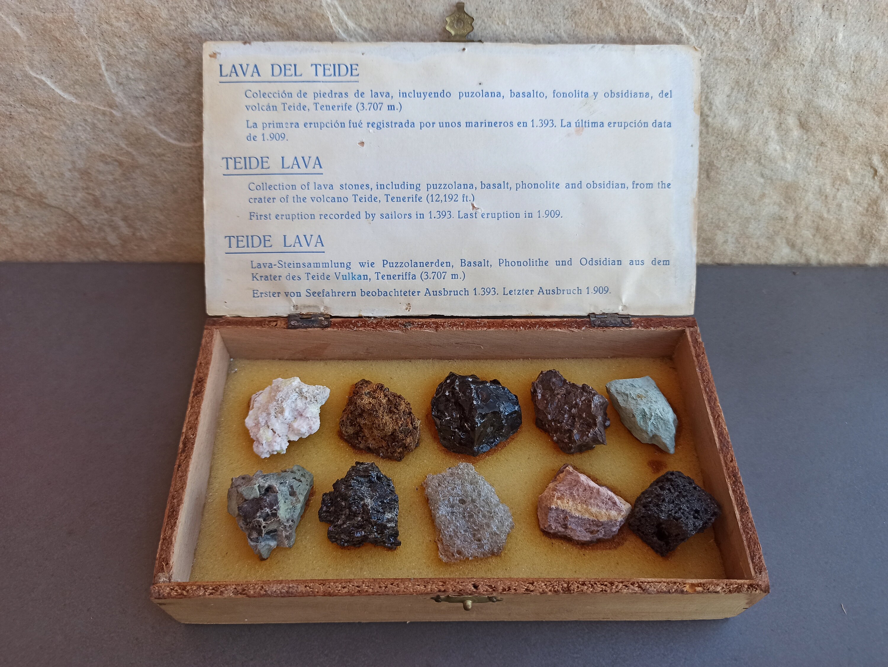 RARE Lava Crystals Vintage Set of 10 Stones Tenerife Lava - Etsy