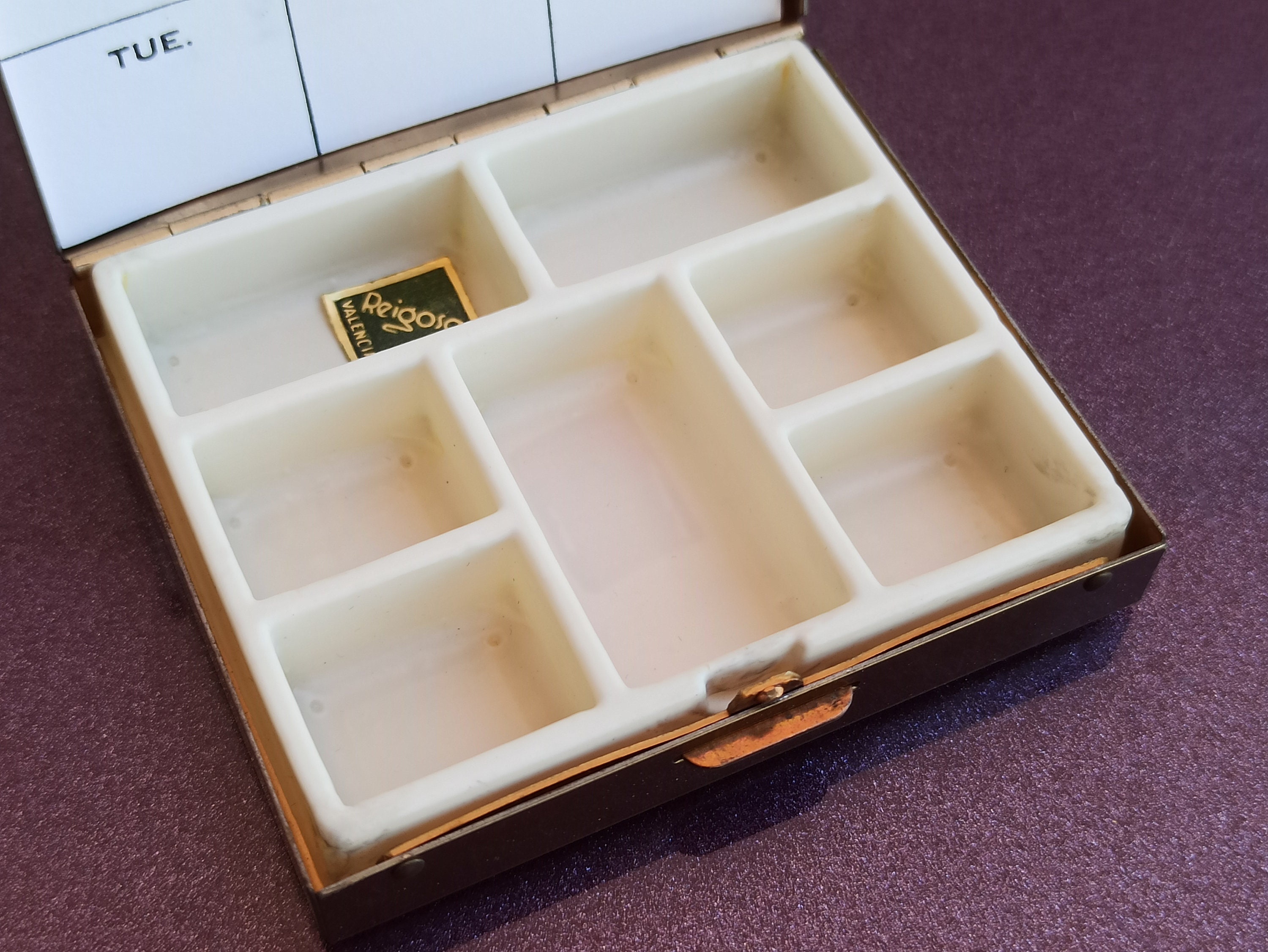 1960s REIGOSA Hand Embroidery Pill Box Mini Embroidery Metal - Etsy