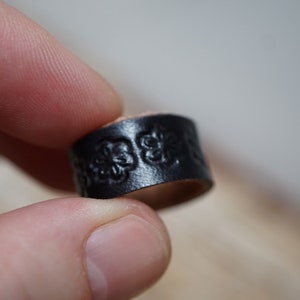 LITTLE FLOWER CHAIN, Leather Ring for Women, Leather Ring Band, Boho ...