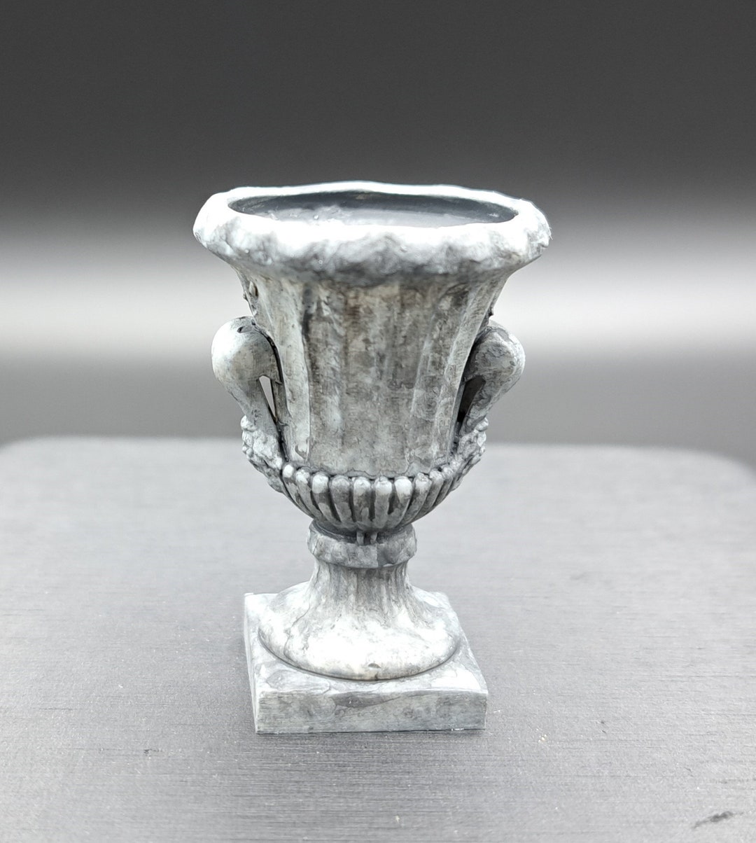 Roman Style Urn Planter 1:48 Scale DIY KIT - Etsy