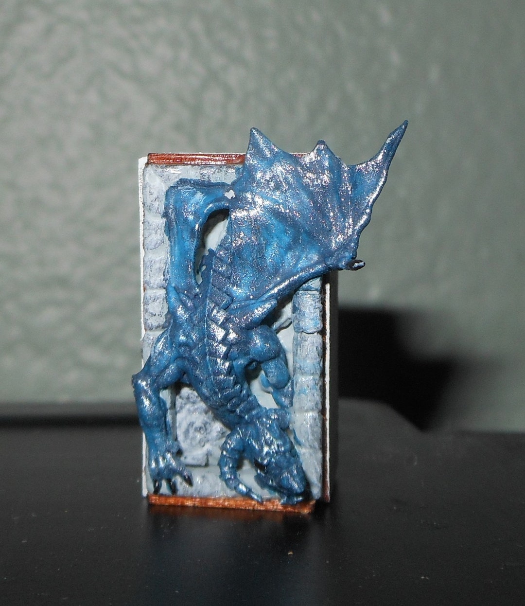 1:12 Scale Dragon Book Nook DIY KIT - Etsy