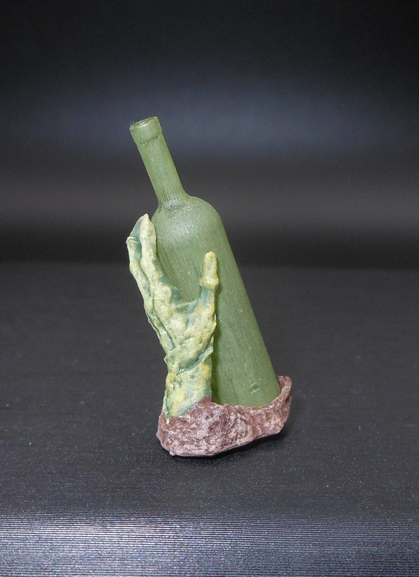 Zombie Hand Wine Bottle Holder 3D Printed DIY KIT - Etsy