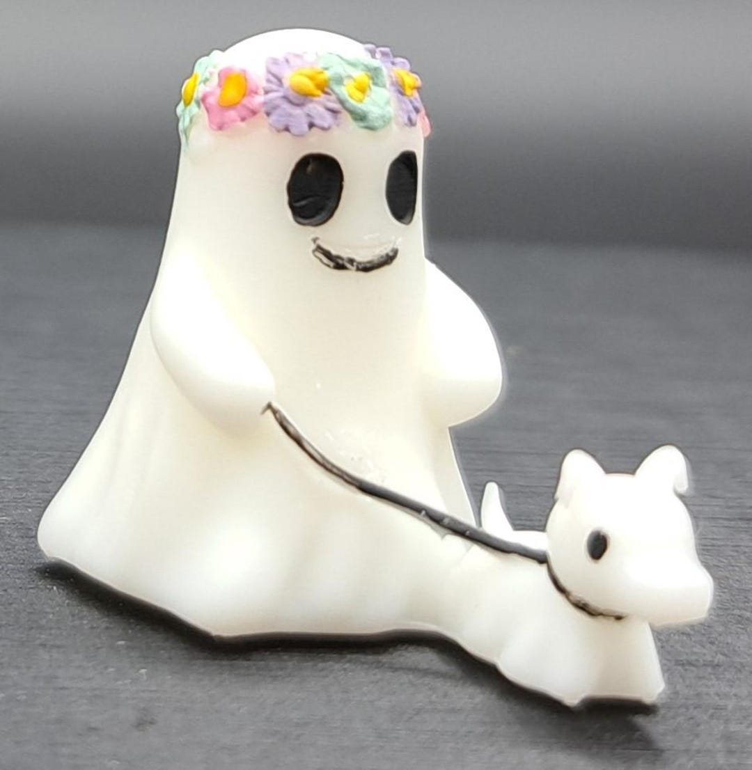 Girl Ghost Walking a Ghost Dog 1:48 Scale DIY Kit - Etsy