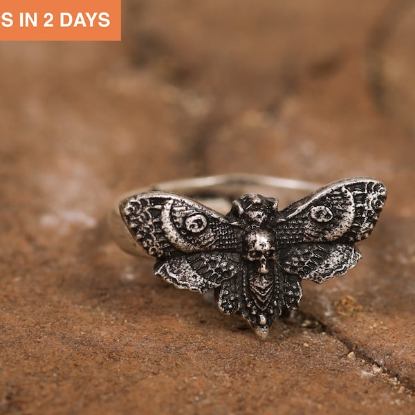Moth Ring - Etsy