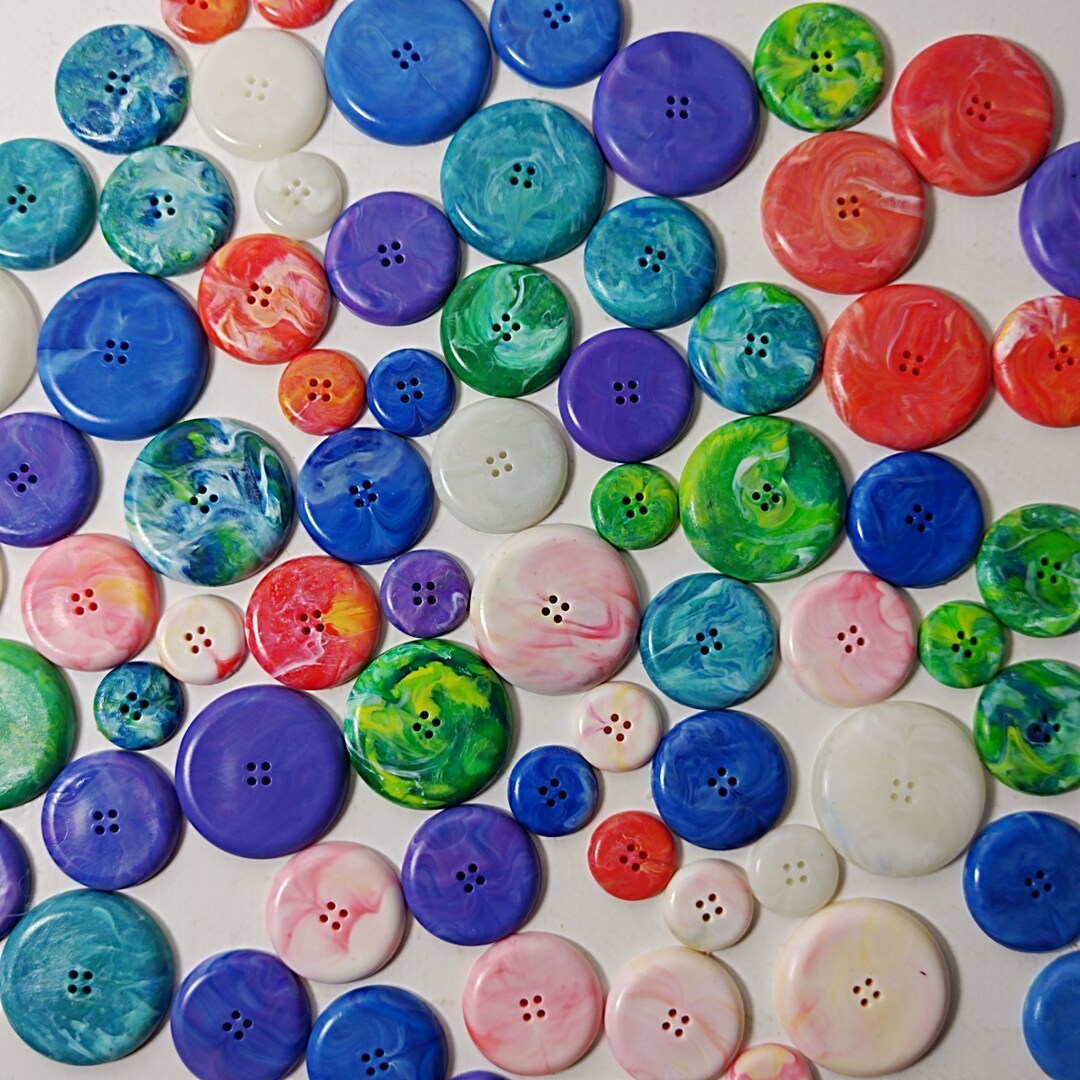 Recycled Plastic Buttons 13mm 20mm 25mm Singles White Blue Orange ...