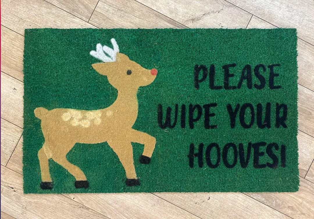 Christmas Doormat - Please Wipe Your Hooves Green Reindeer Welcome Mat ...