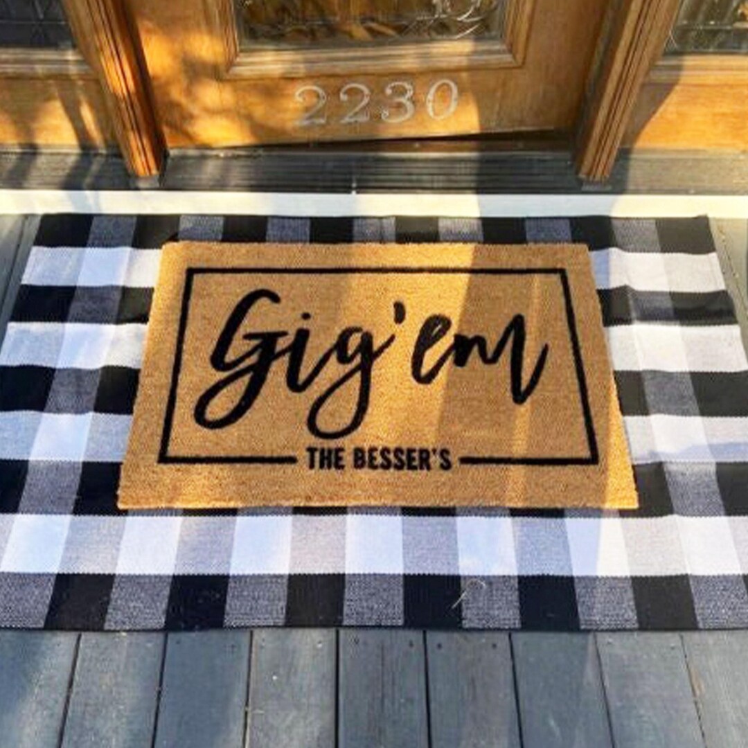 Texas AM Doormat Collegiate Graduation Gift Gigem Aggie Dorm Room Decor ...