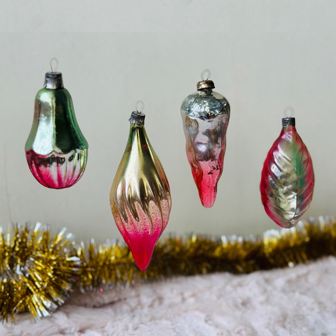 Vintage Christmas Baubles With Gradient Design Frosted Glass - Etsy