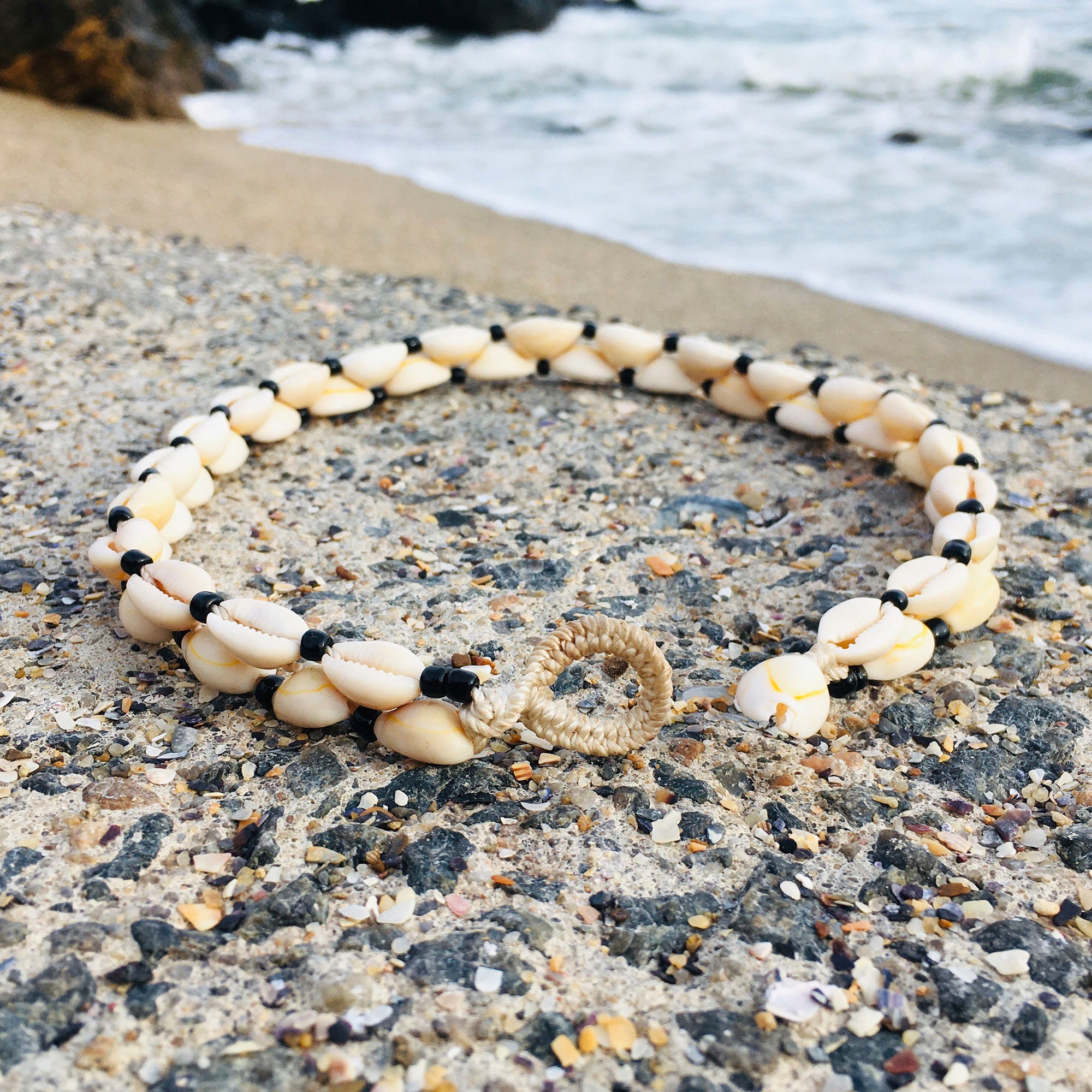 Vintage African Cowrie Shell Choker: Ethnic Beach Necklace - Etsy