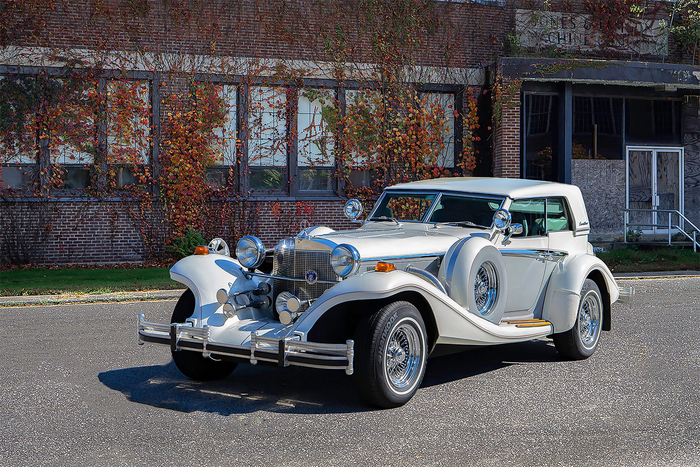 Excalibur Car Drawings CYBERPUNK 2077, Rayfield EXCALIBUR AV 3D