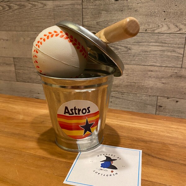 Astros Trash Can Svg - Etsy