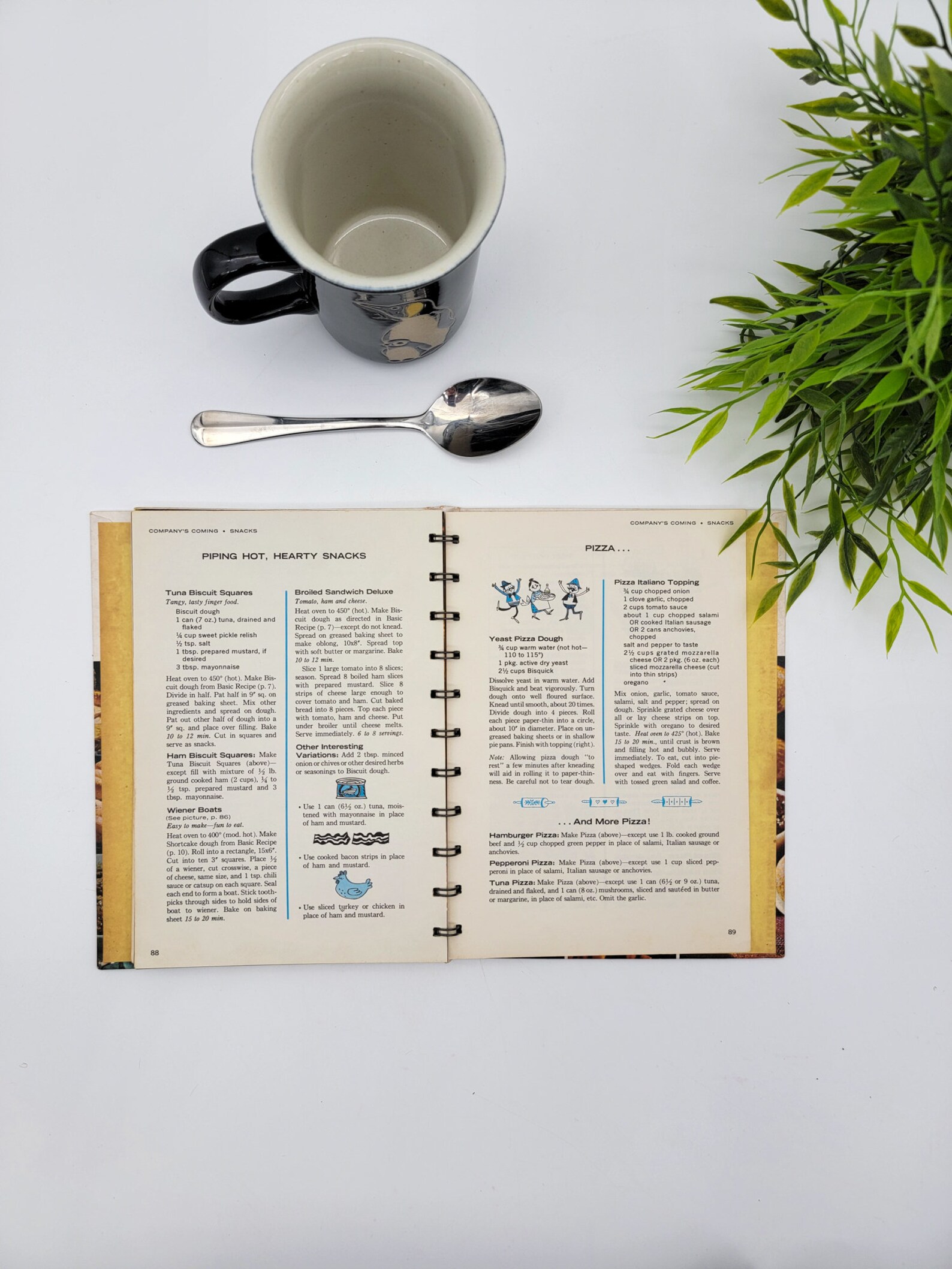 Vintage MCM 1964 the Bisquick Cookbook by Betty Crocker and General ...