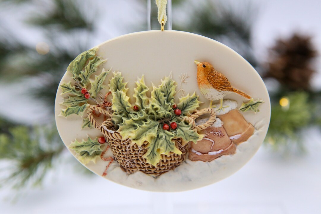 Vintage Hallmark Marjolein Bastin holly Basket Collectible Nature's ...