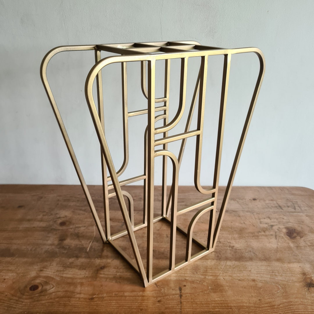 Gold Art Deco Side Table | Modern Living Room House Furniture | Art ...