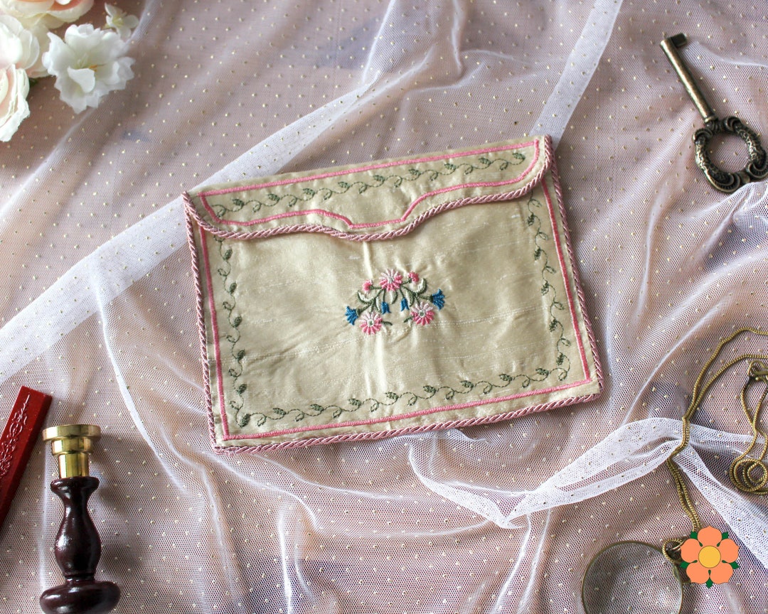 Embroidered Regency Wallet for Men - Etsy