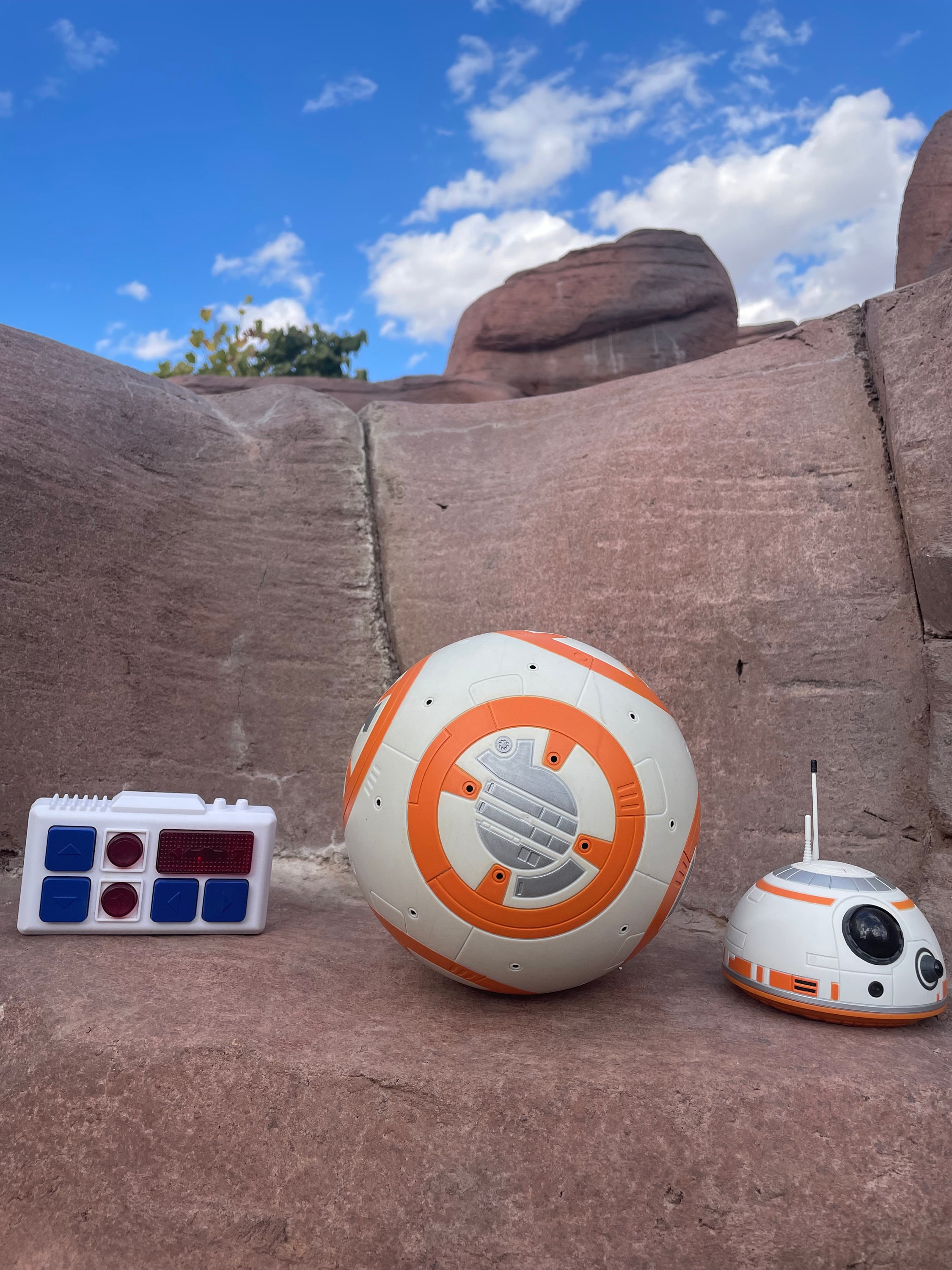 STARWARS Galaxys Edge DROID DEPOT Remote Control BB8 Great Condition - Etsy