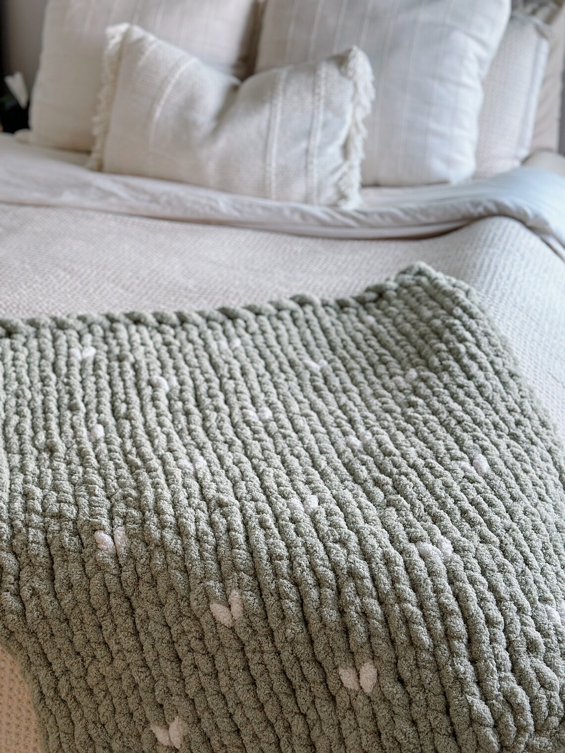 Heart Detailed Chunky Knit Blanket - Etsy