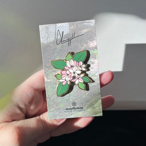 Mayflower Pin, Floral, Brooch, Massachusetts State Flower, Jean Jacket ...