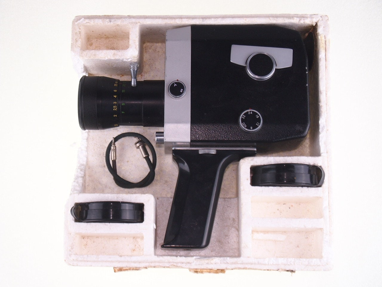 Visual Arts Cameras 1 Zoom 1,8/9-38 2 Lens METEOR 8M Soviet Film Cinema ...