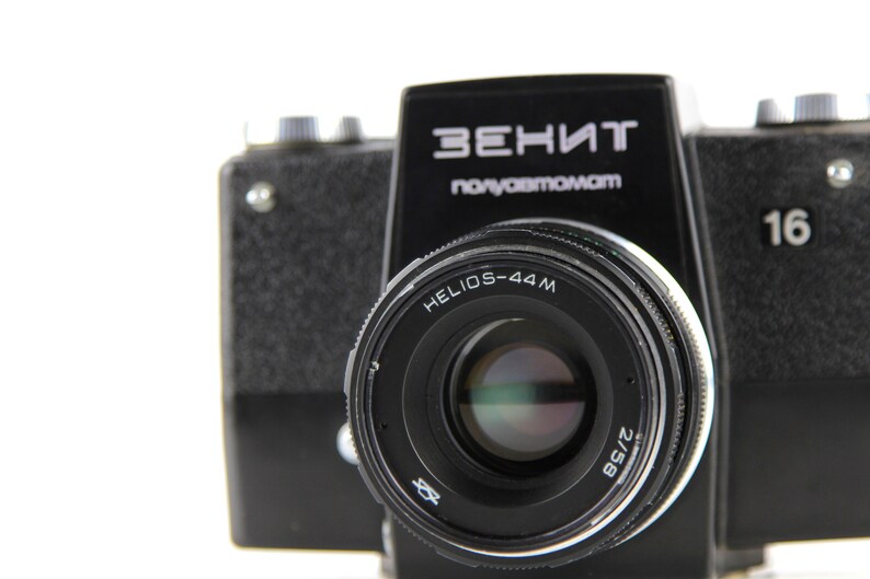 ZENIT 16 Soviet SLR Semi Automat Camera Lens HELIOS 44 M 2 / 58 Made in ...