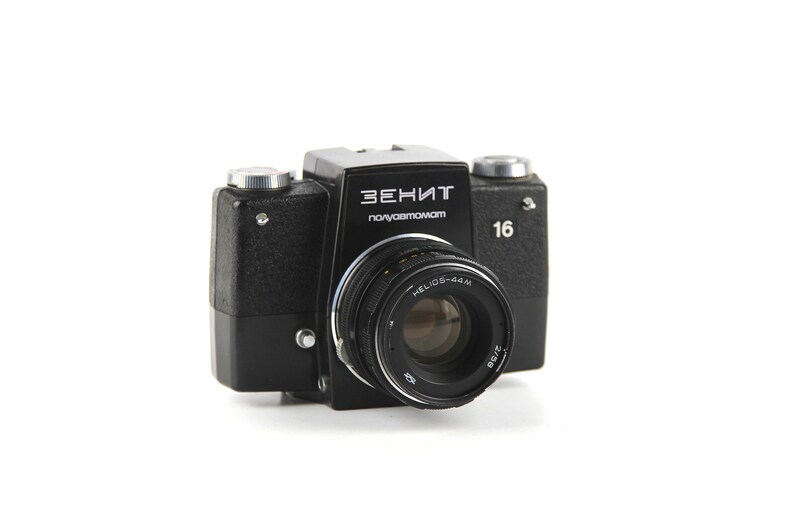 ZENIT 16 Soviet SLR Semi Automat Camera Lens HELIOS 44 M 2 / 58 Made in ...