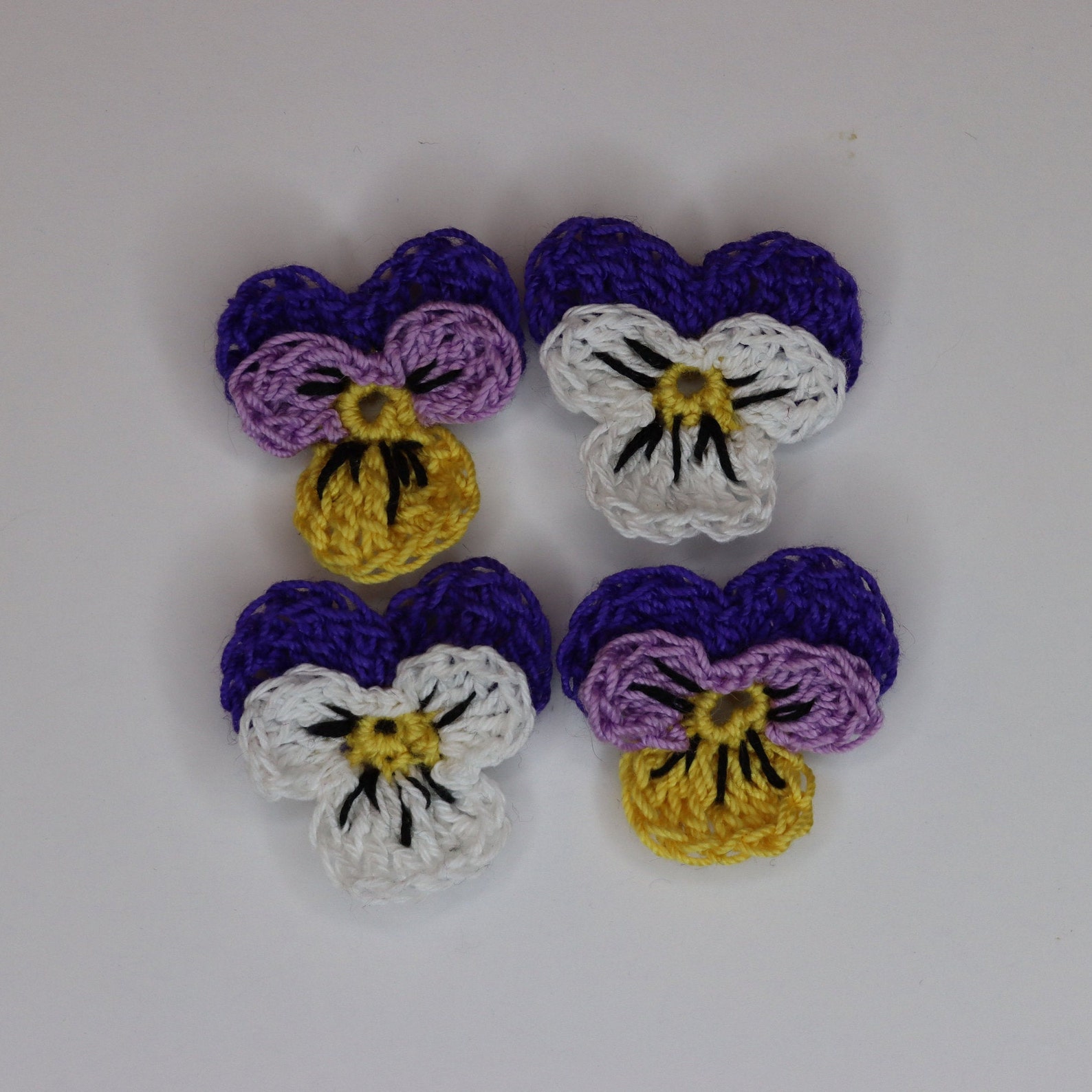 Viola Flower Crochet Pattern - Etsy