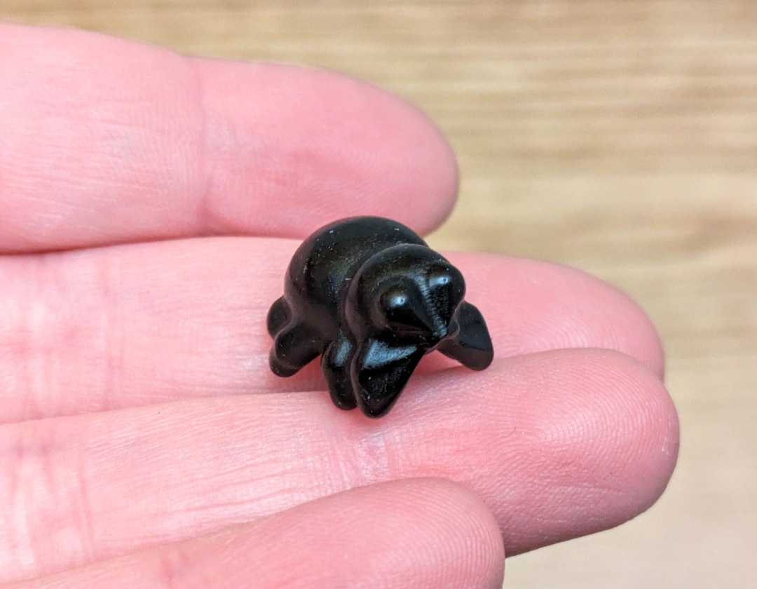 Mini Obsidian Spider Carving, Tiny Stone Spider, Insect Carving ...