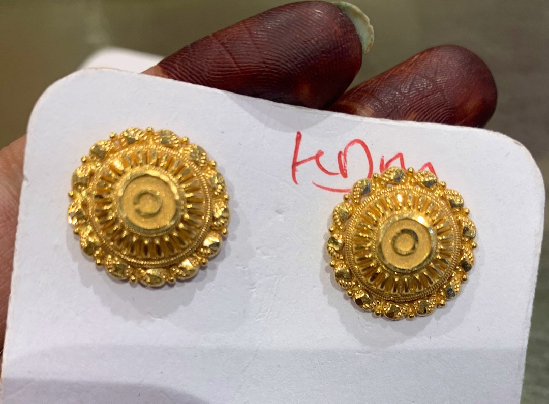 22k Solid Gold Stud-4.52 Gram Gold Stud-22k Gold Floral Stud With ...