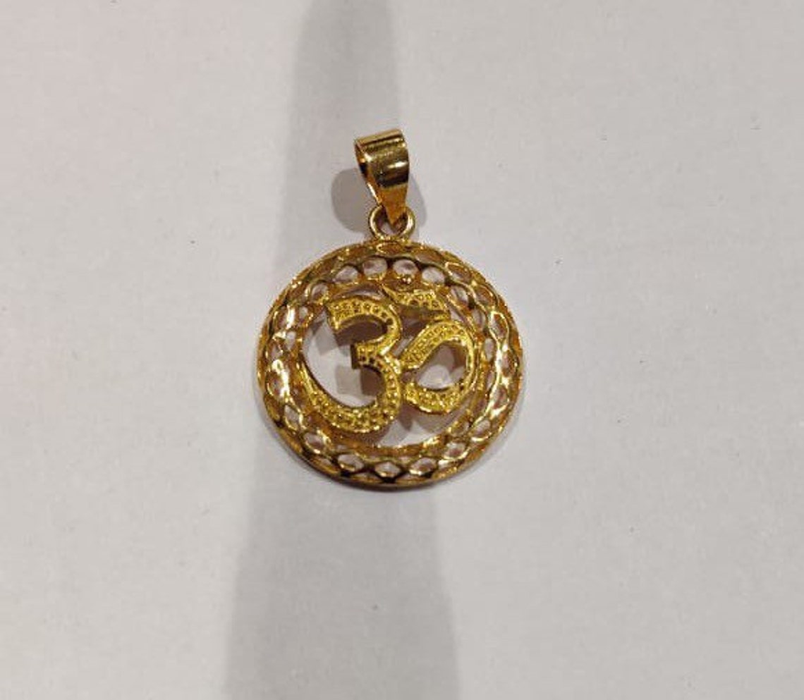 22k Solid Gold OM Pendant- Gold Pendant- Sacred OM Pendant-peace ...