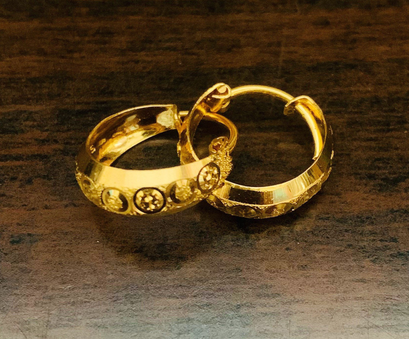 22k Gold Hoops-beautifully Carved Gold Earring-solid Gold Hoops-handi ...