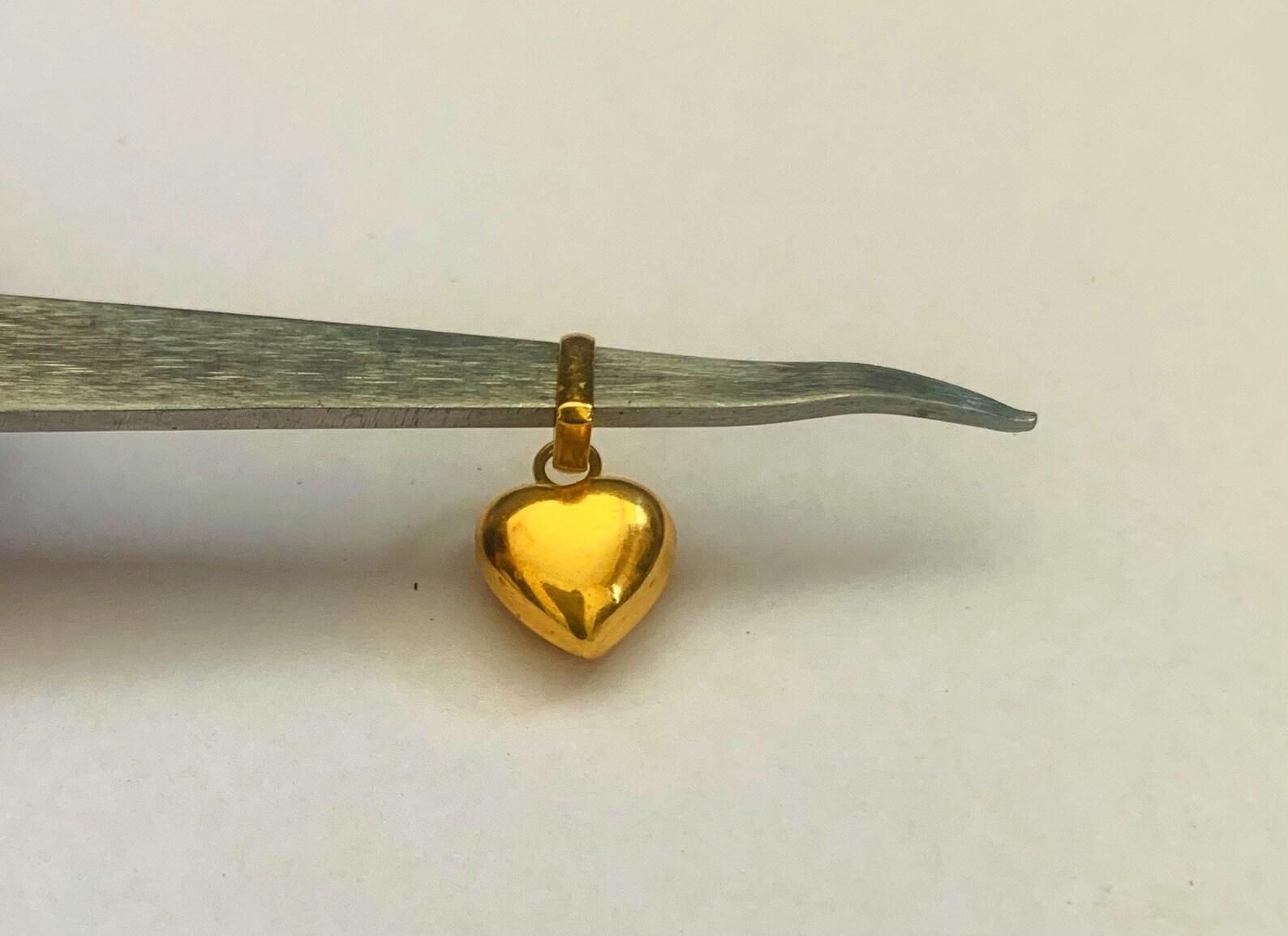 22k Gold Heart Pendant-heart Puff Pendant-solid Gold - Etsy