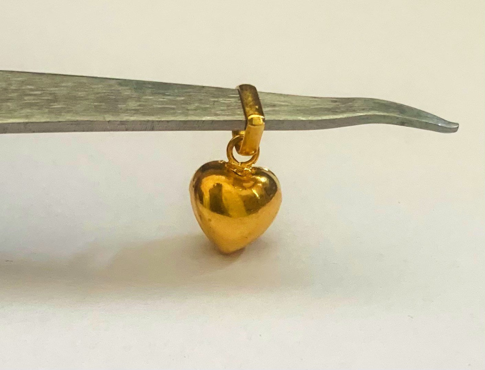 22k Gold Heart Pendant-heart Puff Pendant-solid Gold - Etsy