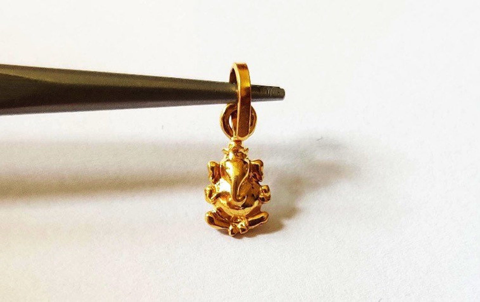 22k Solid Gold Ganesha Pendant-tiny Gold Pendant-lord Ganesha - Etsy