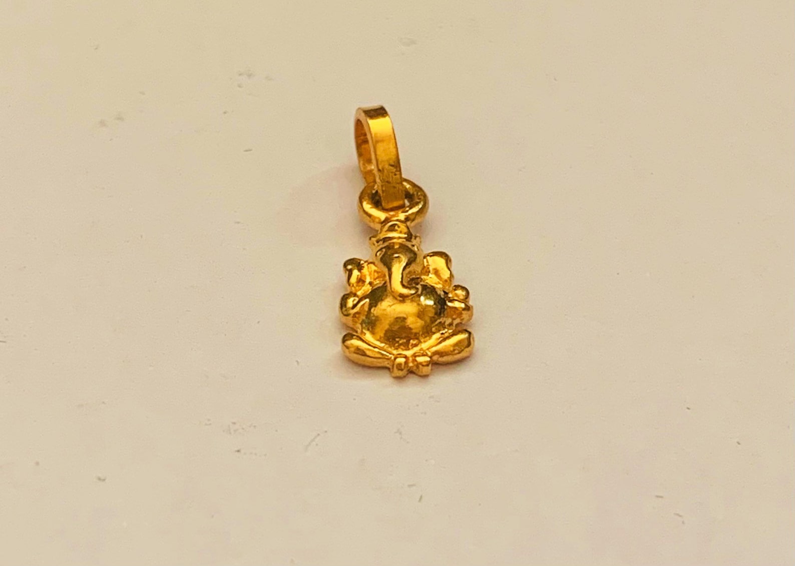 22k Solid Gold Ganesha Pendant-tiny Gold Pendant-lord Ganesha Gold ...
