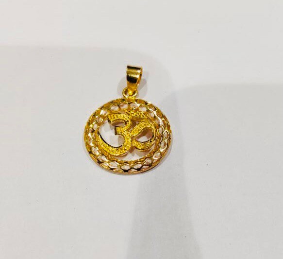 22k Solid Gold OM Pendant Gold Pendant Sacred OM - Etsy