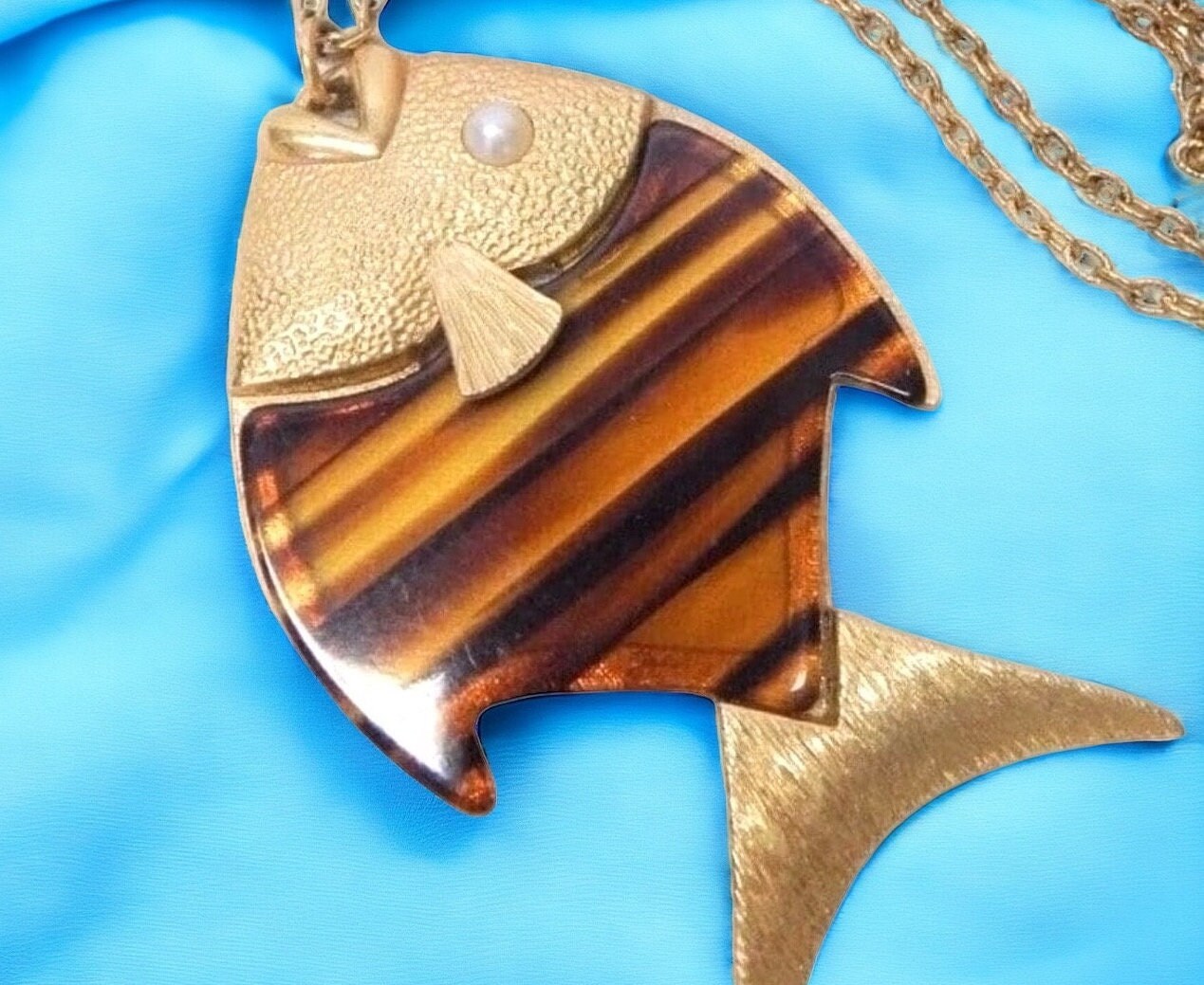 Vintage Tortoise Shell Fish Necklace Vintage Necklace Gift - Etsy