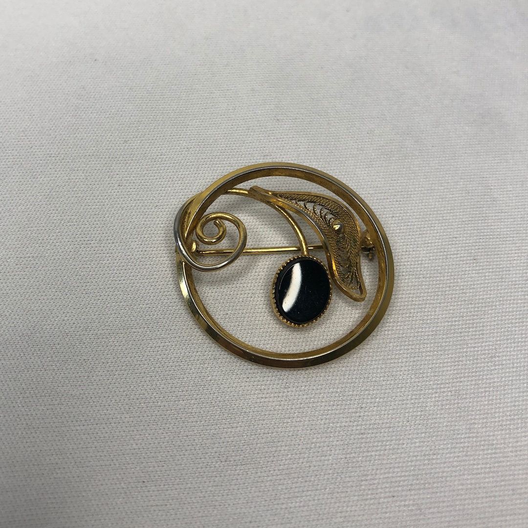 Vintage Winard Brooch 12kt GF Onyx - Etsy