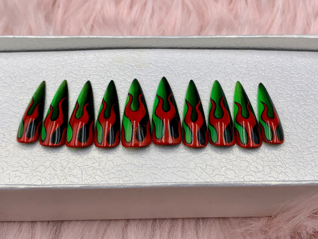 Glows Fire Press on Nails Nail Art Designs Ideas Tips / Press on Nails ...