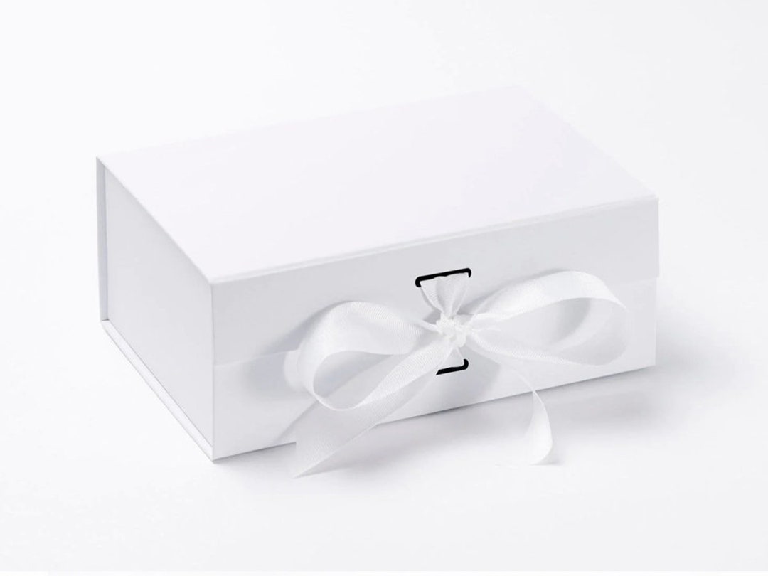 PLAIN White Gift Box, Luxury A5 Gift Box, Bridesmaid, Baby Hamper ...