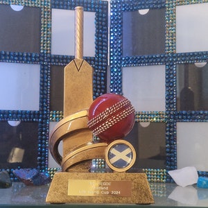 Cricket Bat Trophy Award - Personalized Engraving - Custom Insert - Etsy