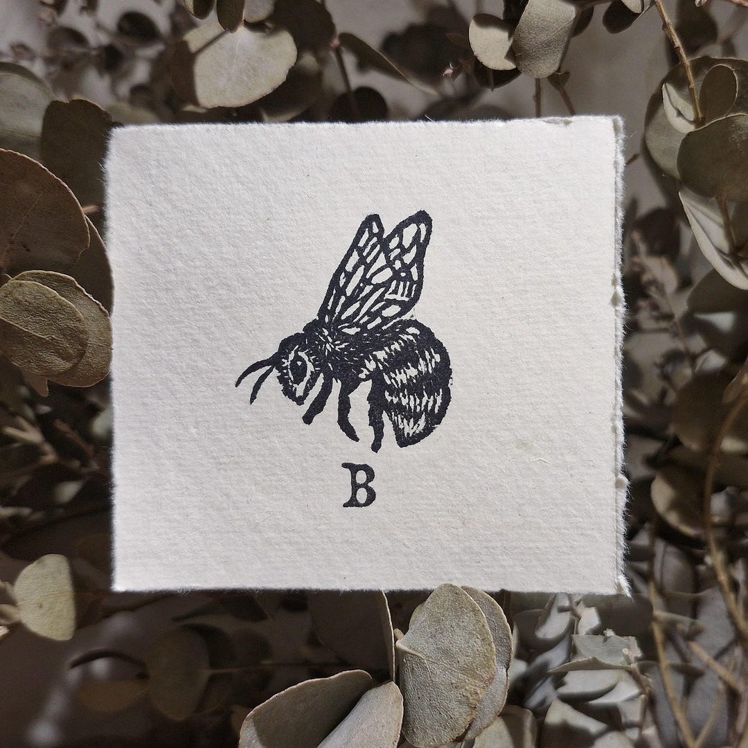 HANDPRINTED bee LINOCUT PRINT - Etsy