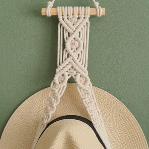 Macrame Hat Holder, Boho Macrame Decor, Gift for Her, Boho Hat ...